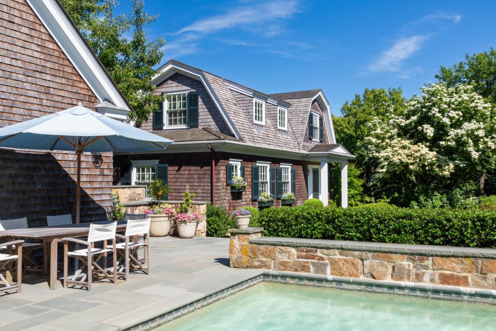Island Village Guest Cottage - Patrick Ahearn Architect